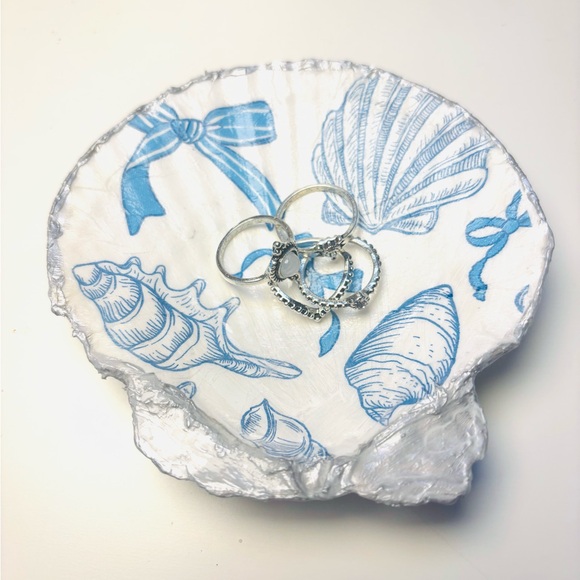 Hand Crafted | Jewelry | Handcrafted Scallop Shell Ring Dish With Blue ...